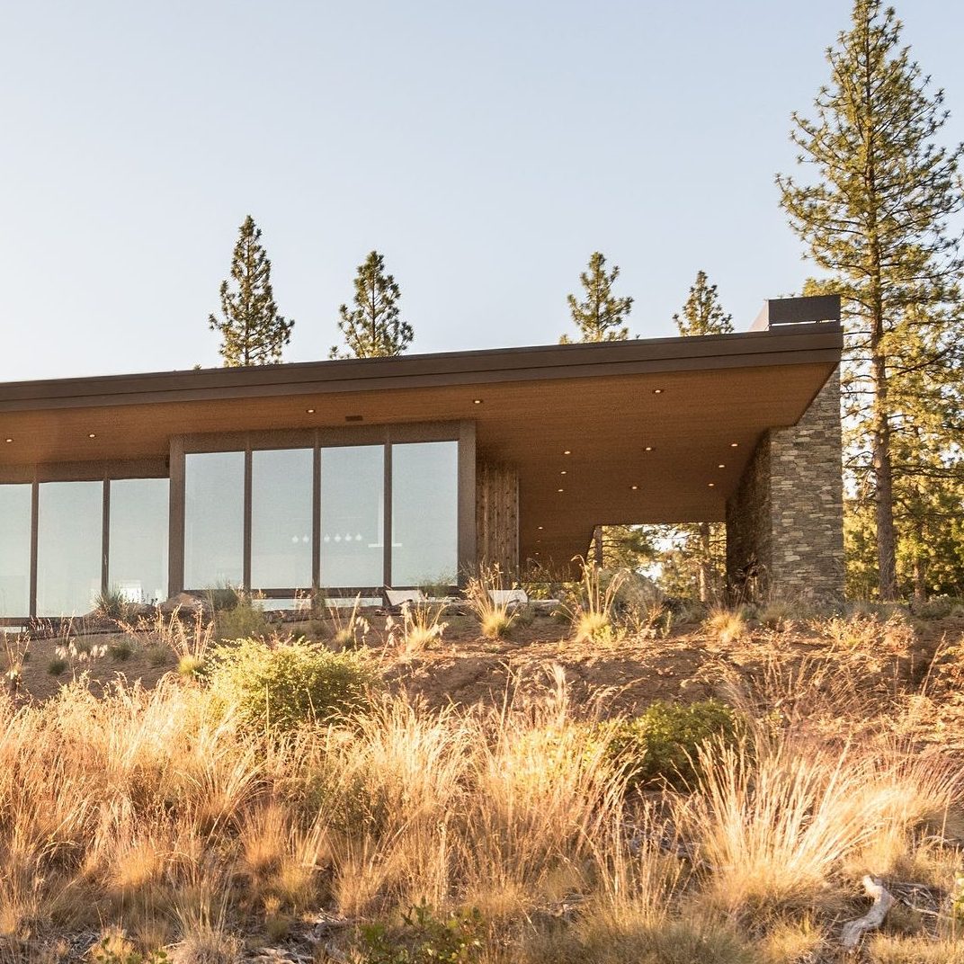 Treefarm :: Modern Bend Architecture